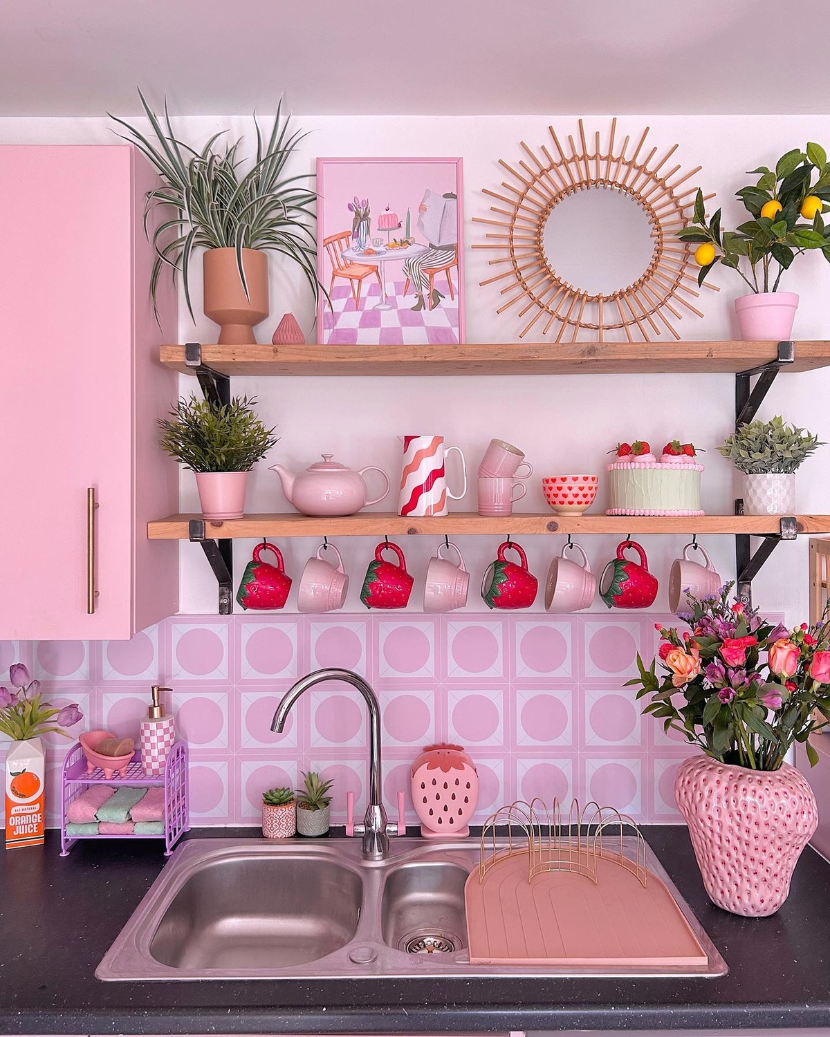 18 Girly Apartment Decor Ideas for a Playful Space - Archeworks