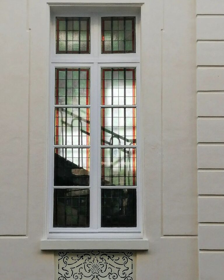 18 Gorgeous Exterior Window Trim Designs to Try - Archeworks