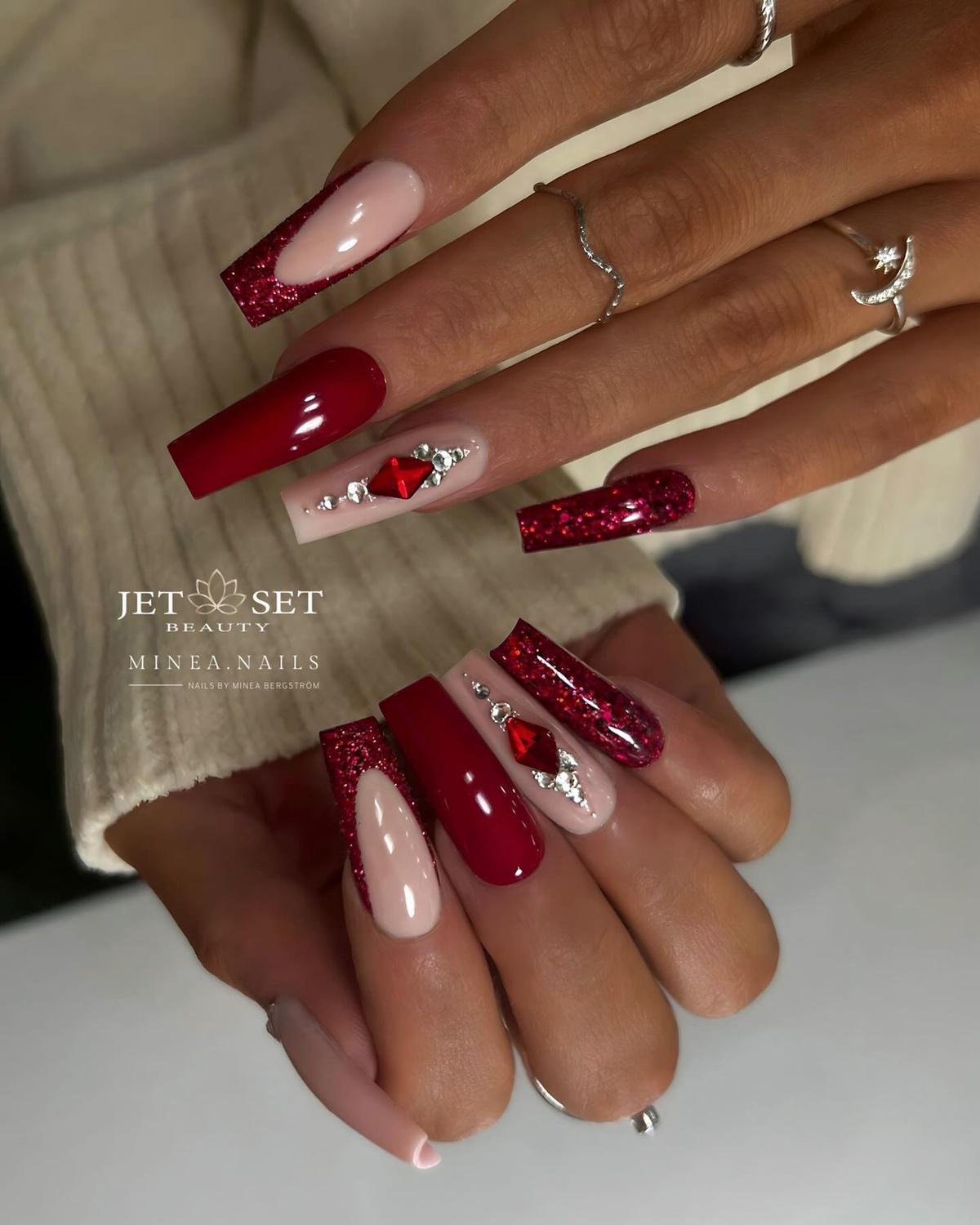 18 Daring Red Coffin Nail Designs to Make a Statement - Archeworks