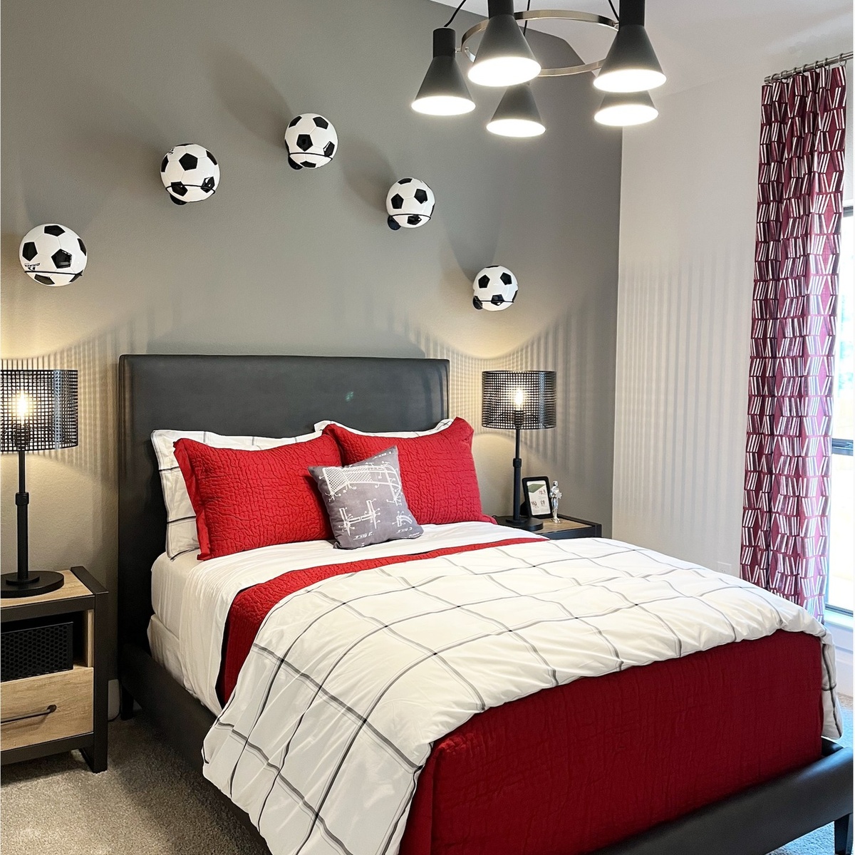 16 Fun Fandom Bedroom Ideas to Show Your Style - Archeworks