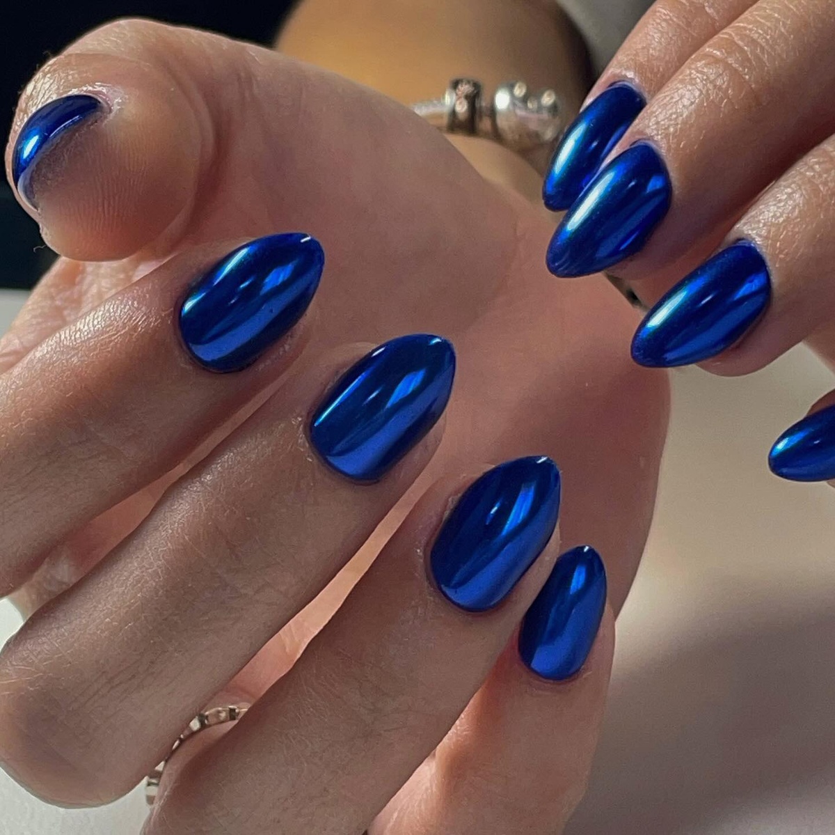 18 Gorgeous Blue Chrome Nails for Chic Style - Archeworks