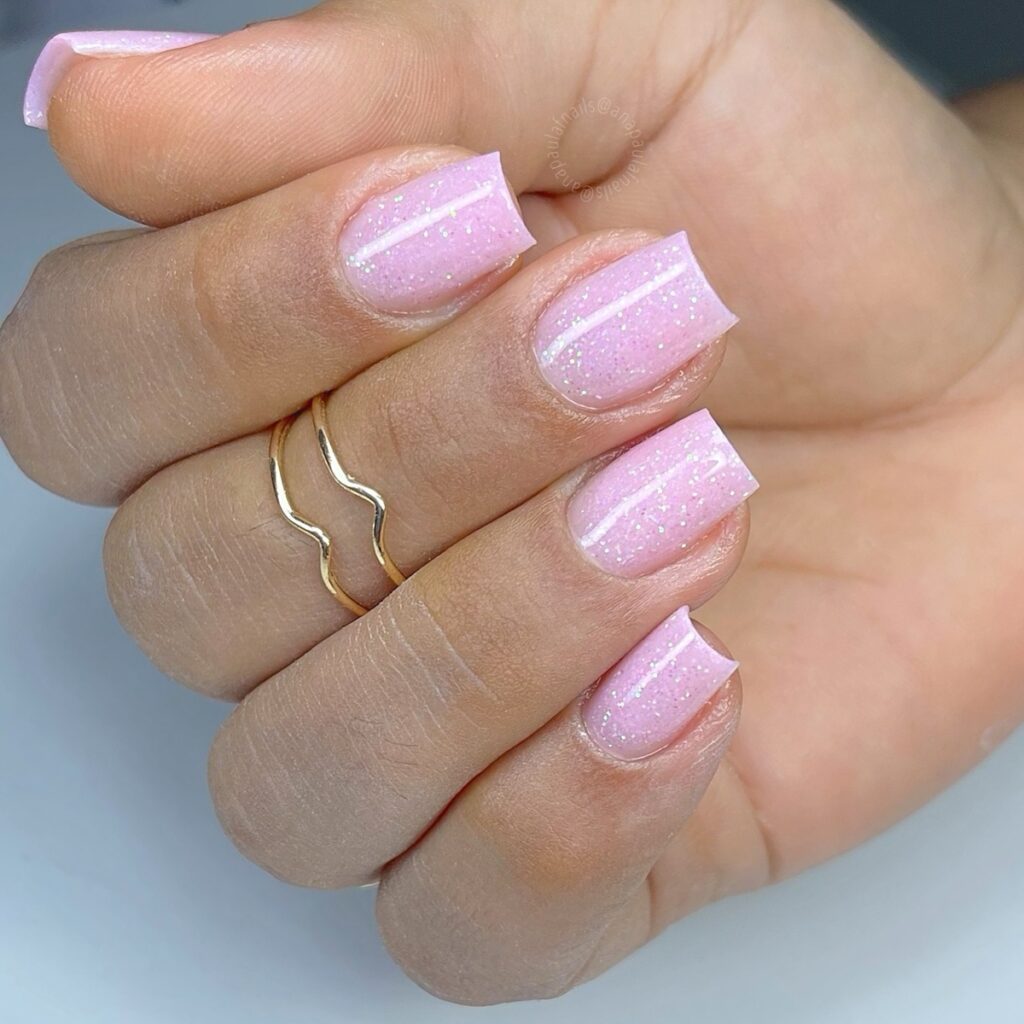 18 Perfect Pink Square Nails You'll Love - Archeworks
