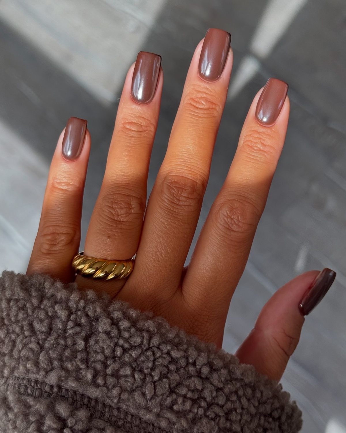 18 Elegant Dark Nail Art Inspirations - Archeworks