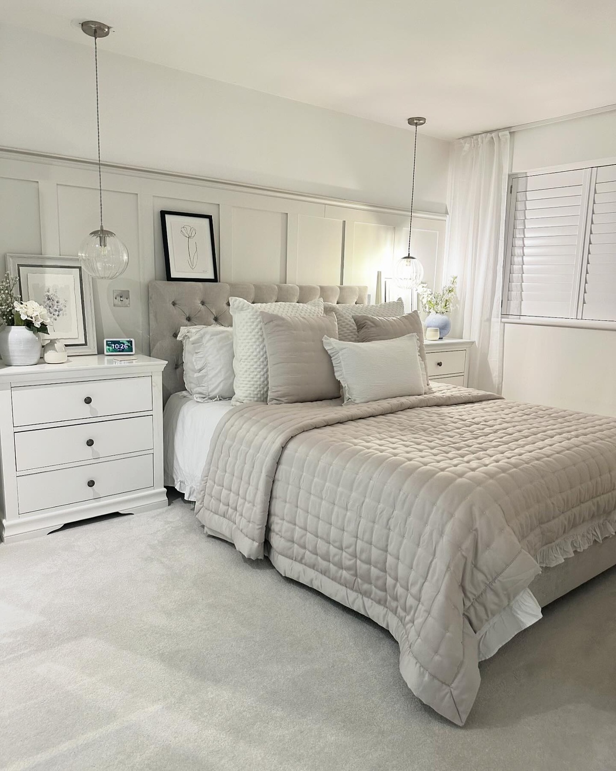 18 Simple Bedroom Designs for a Minimalist Look - Archeworks