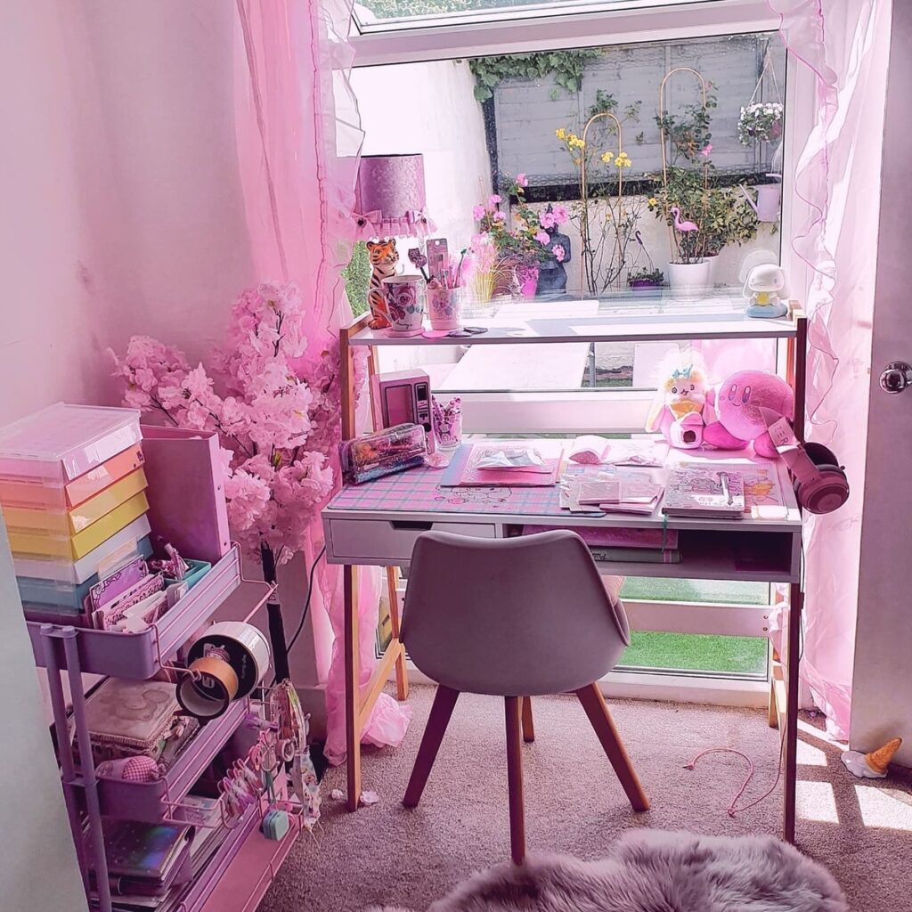 18 Cutest Girly Office Inspirations for a Fun Workspace - Archeworks