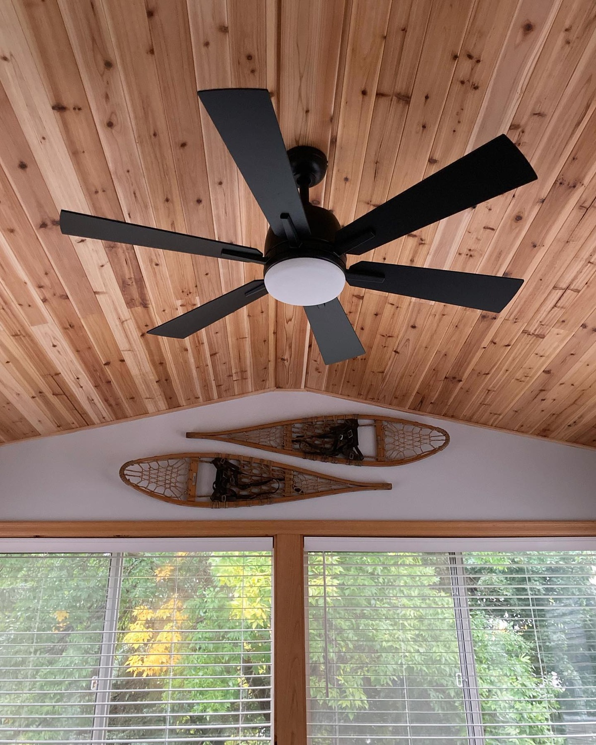 18 Rustic-Chic Wood Plank Ceiling Inspiration - Archeworks