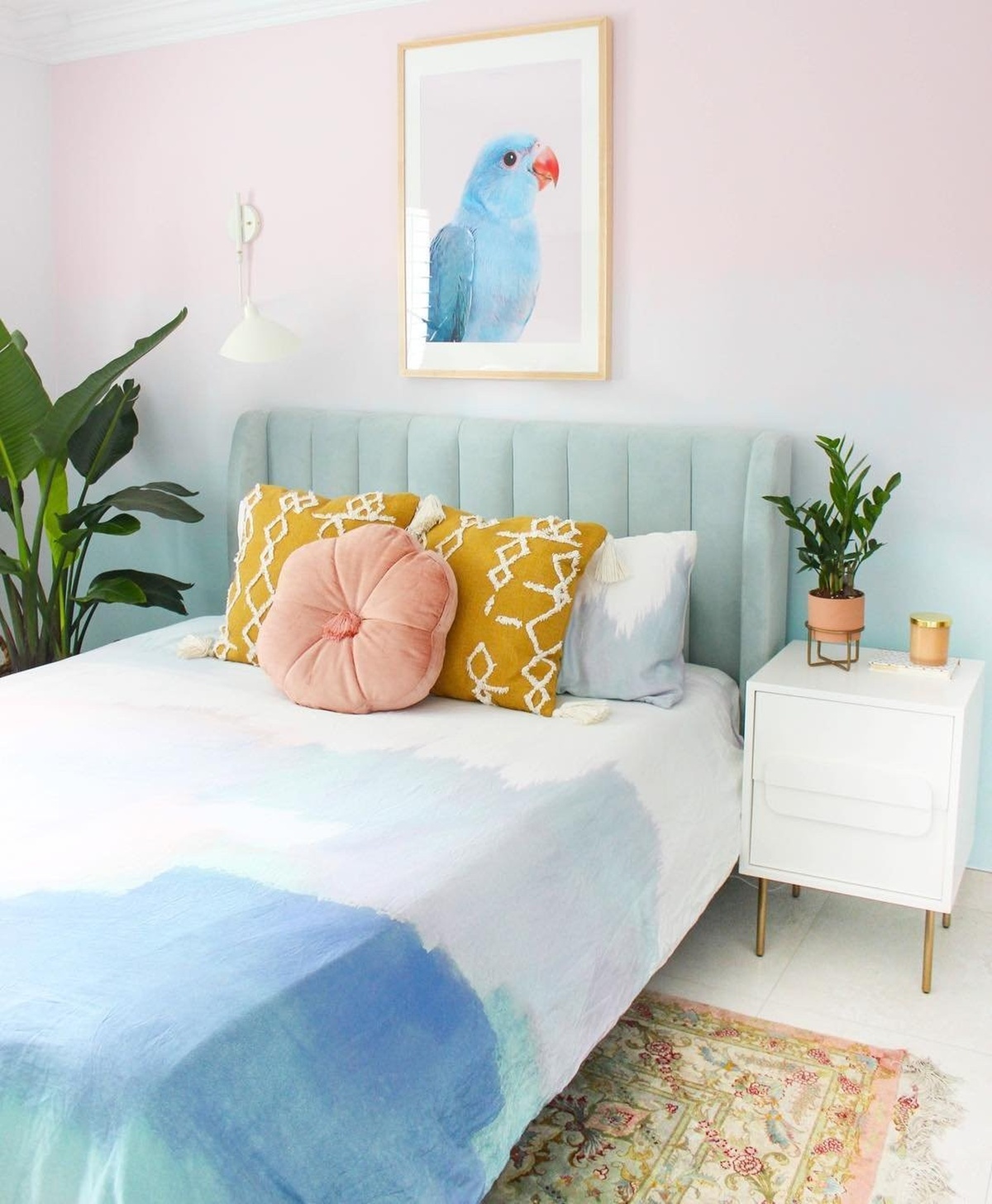 18 Calming Pastel Bedroom Inspirations for a Relaxing Space - Archeworks