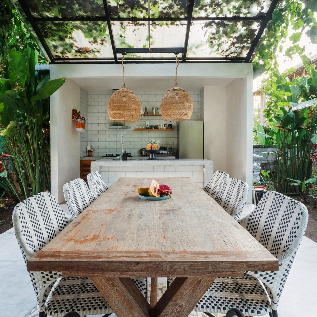 18 Gorgeous Rustic Outdoor Kitchen Ideas - Archeworks