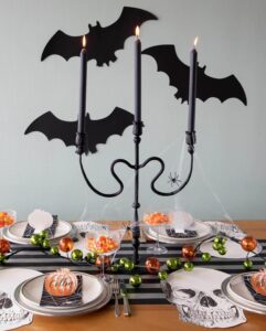 17 Festive Halloween Dining Table Decor Inspirations - Archeworks