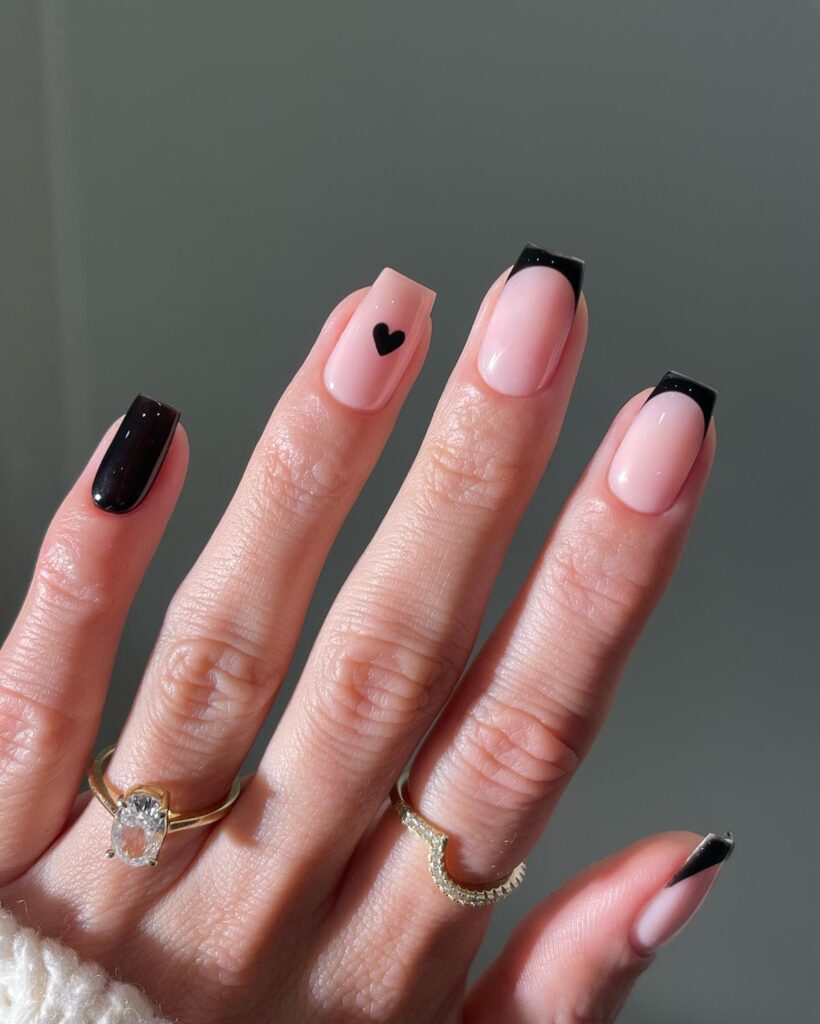 18 Trendy Square French Tip Nail Ideas - Archeworks