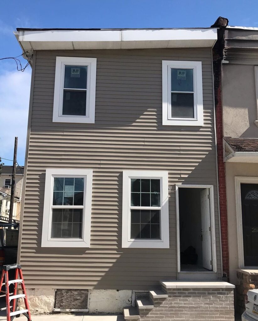 18 Gorgeous Exterior Window Trim Designs to Try - Archeworks