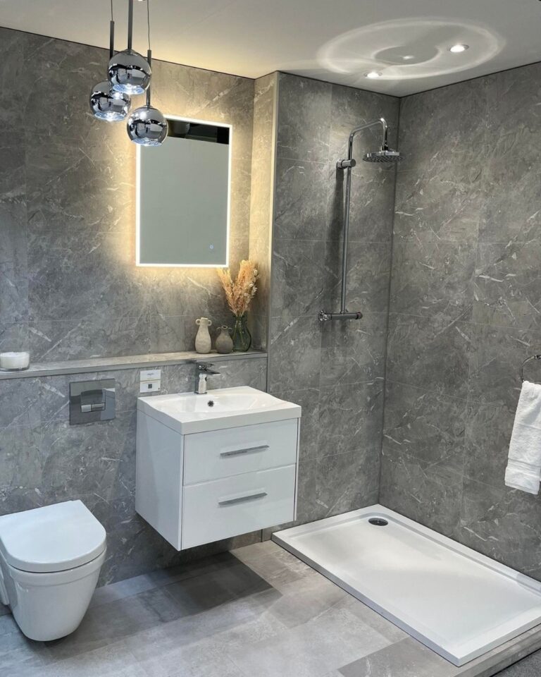 18 Beautiful Dark Grey Bathroom Tile Designs to Try - Archeworks