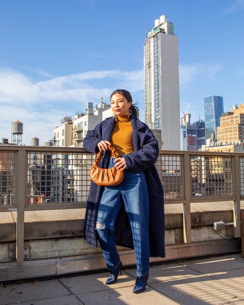 9 Ideal Ways to Style Dark Blue Coat Styles for Women - Archeworks