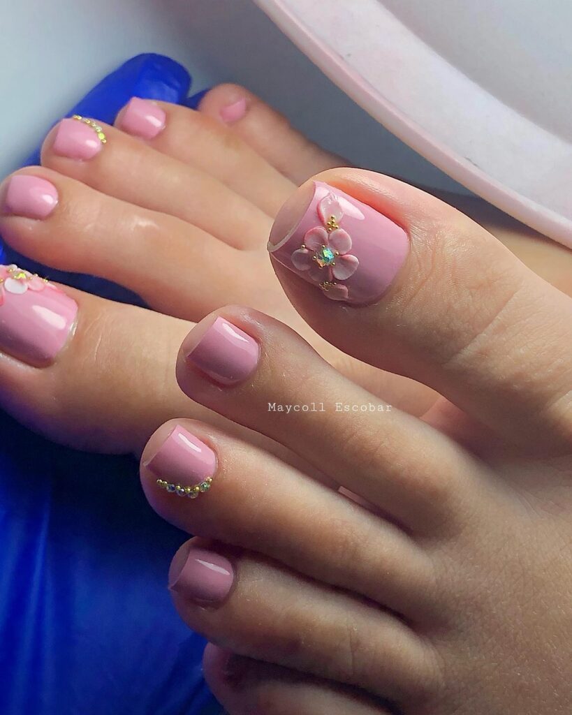 18 Gorgeous Pink Pedicure Ideas to Refresh Your Style - Archeworks