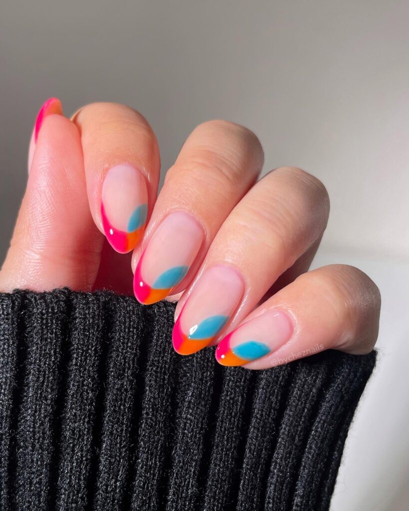 18 Fun Two-Tone French Tip Designs to Try - Archeworks