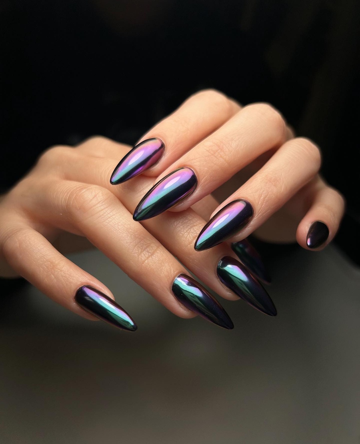 18 Classy Black Chrome Nail Art to Rock - Archeworks