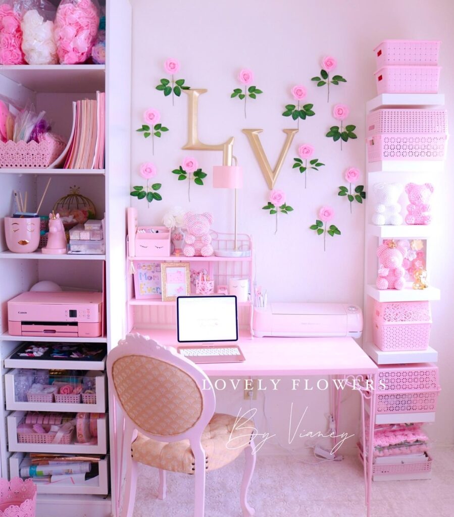 18 Cutest Girly Office Inspirations for a Fun Workspace - Archeworks