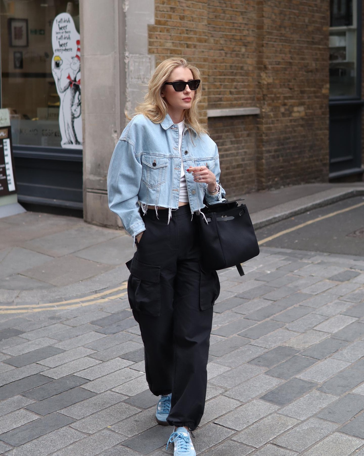 18 Stylish Ways to Wear Cargo Pants - Archeworks