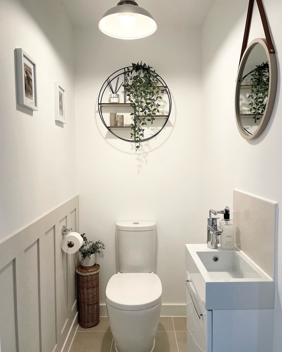 18 Smart Small Half-Bathroom Ideas for Maximizing Space - Archeworks