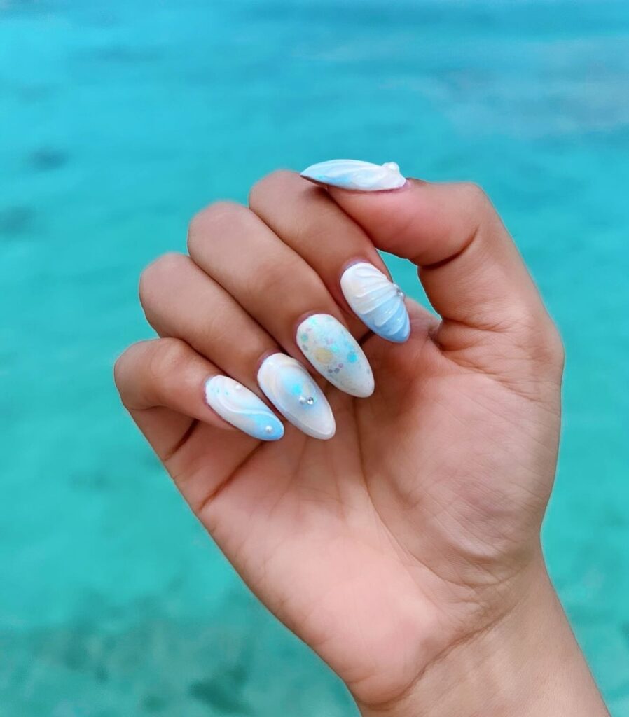 18 Fun Seashell Nail Ideas for Summer Escapes - Archeworks