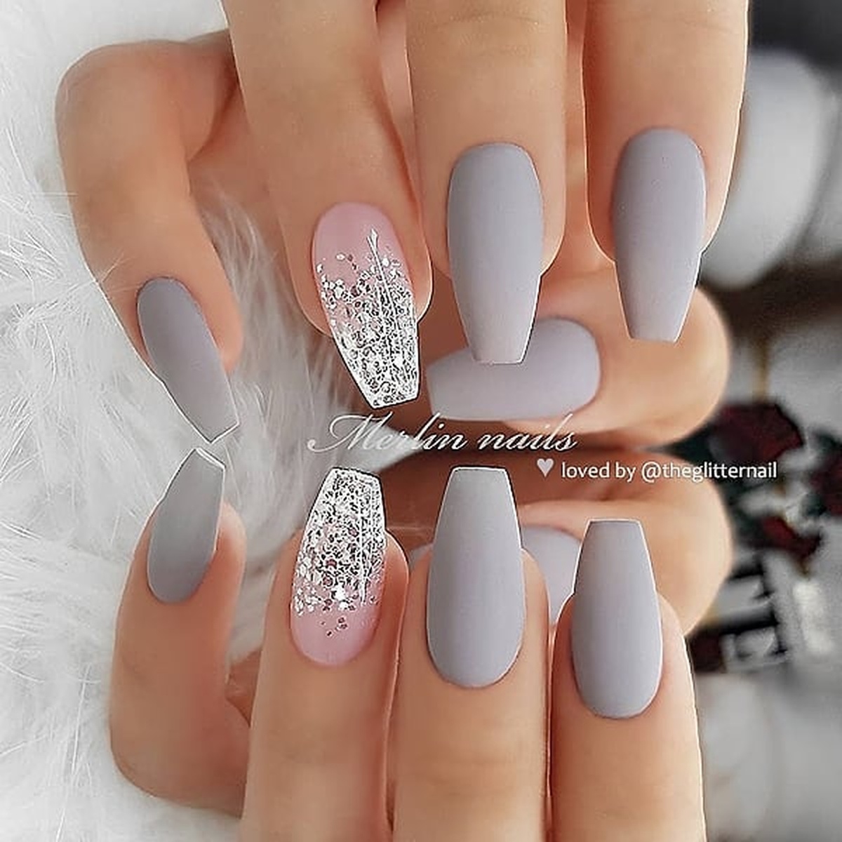 18 Perfect Medium Coffin Nails for a Glam Touch - Archeworks