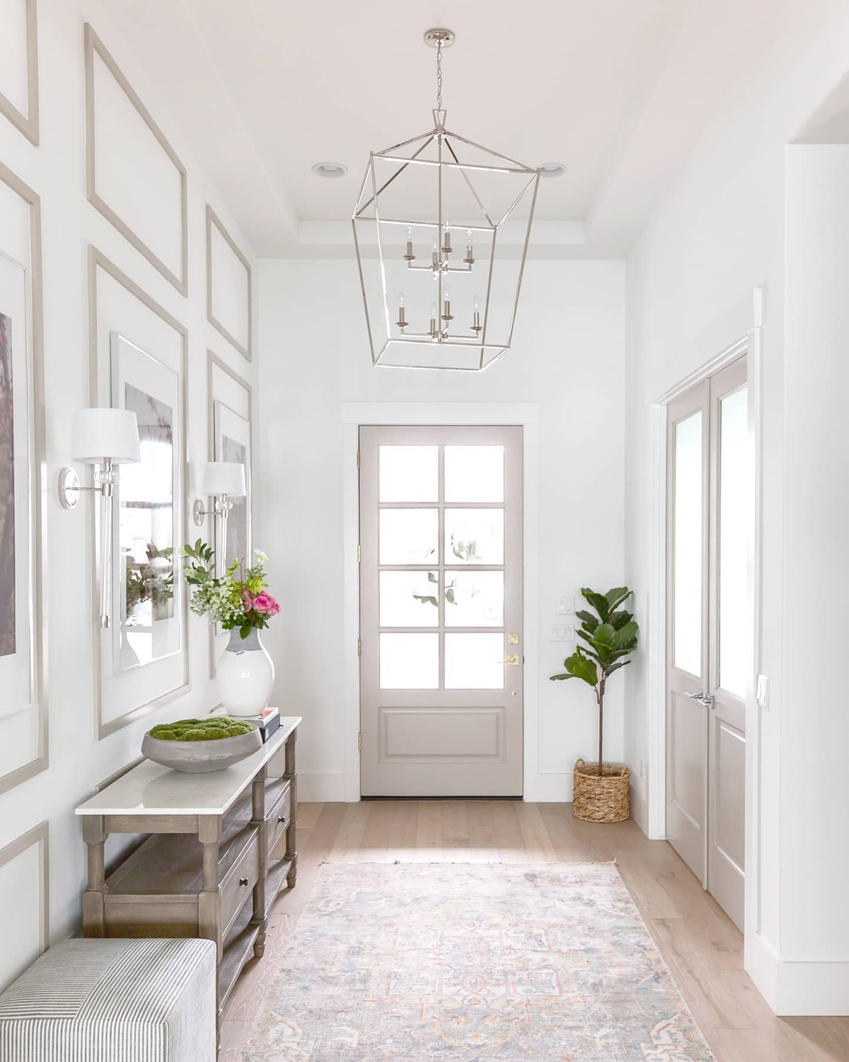 16 Stylish Entrance Hall Decor Ideas to Impress Guests - Archeworks