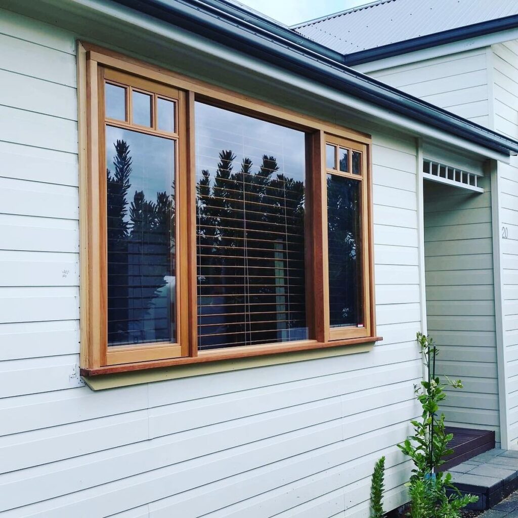 18 Gorgeous Exterior Window Trim Designs to Try - Archeworks