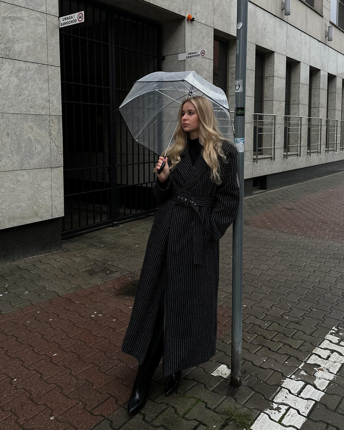 18 Stylish Coat Outfit Ideas for Women to Love - Archeworks
