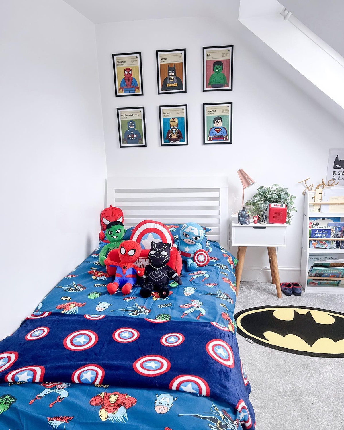 16 Fun Fandom Bedroom Ideas to Show Your Style - Archeworks