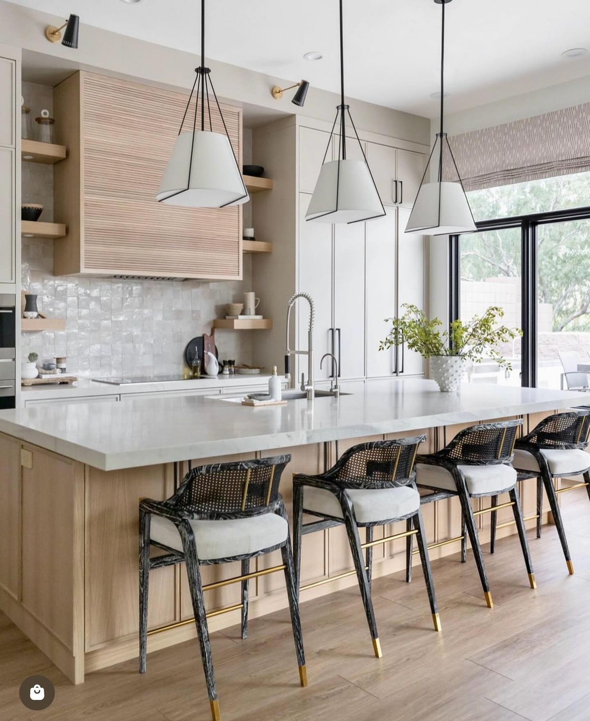 18 Ideal Kitchen Island Designs with Seatings - Archeworks