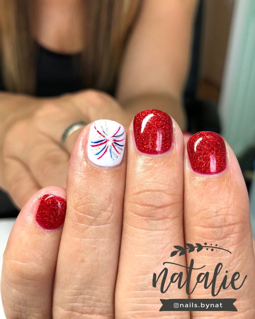 18 Sparkling Firework Nail Art Designs - Archeworks