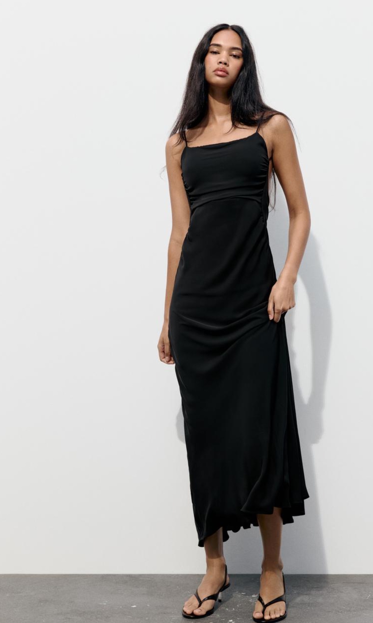 18 Stylish Simple Long Dress Ideas for Timeless Fashion - Archeworks