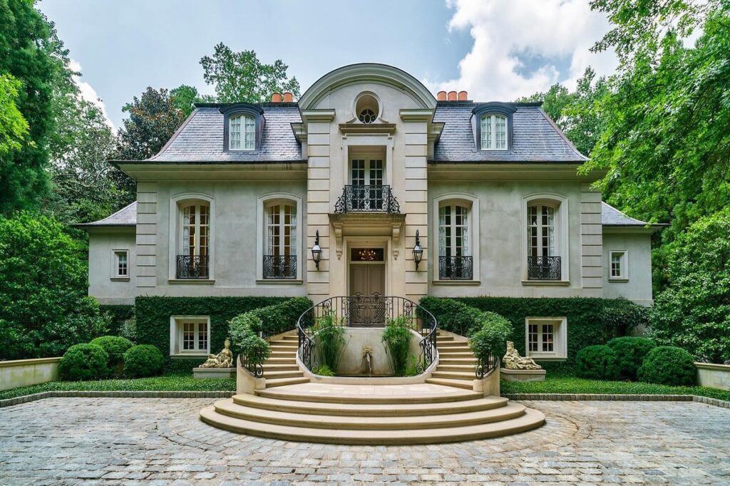 17 Inspiring Old Money Mansion Designs for Grand Living - Archeworks