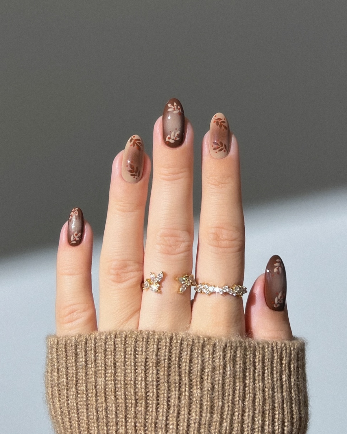 18 Creative November Nail Inspirations for Seasonal Charm - Archeworks